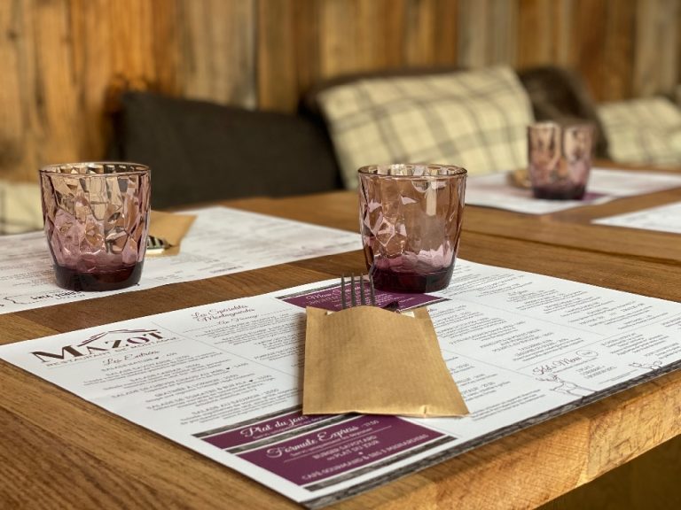 Une mise en place qui donne envie / set de table "menu" / Restaurant l ...