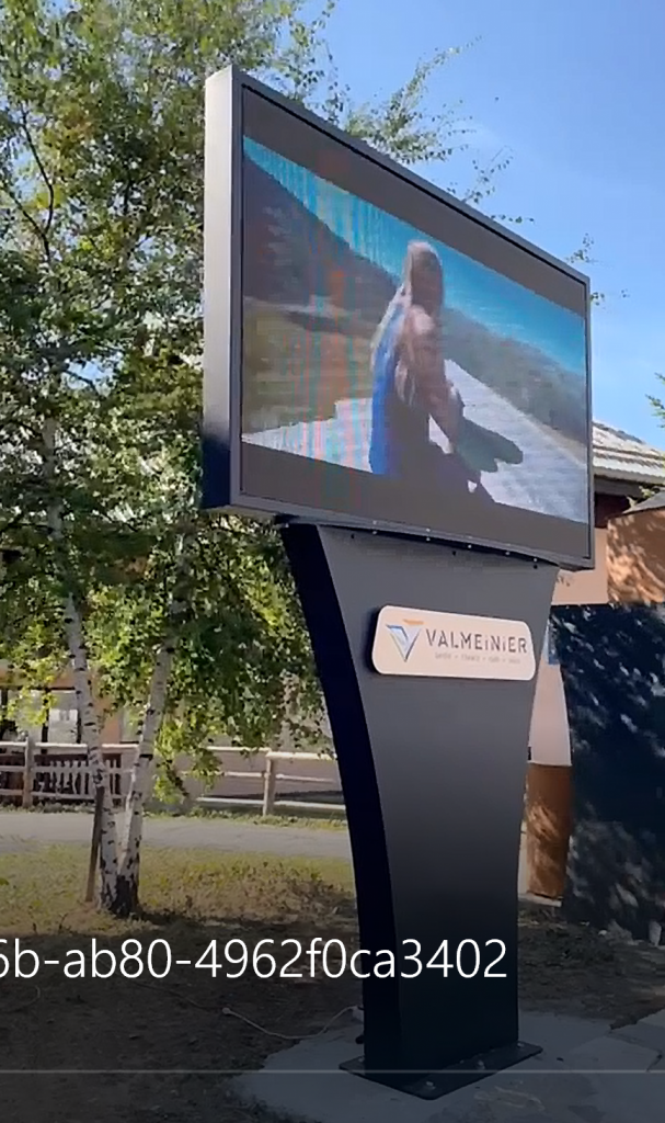 Un nouvel écran d'affichage dynamique pour l'Office de Tourisme de Valmeinier ! - Agence Vistacom